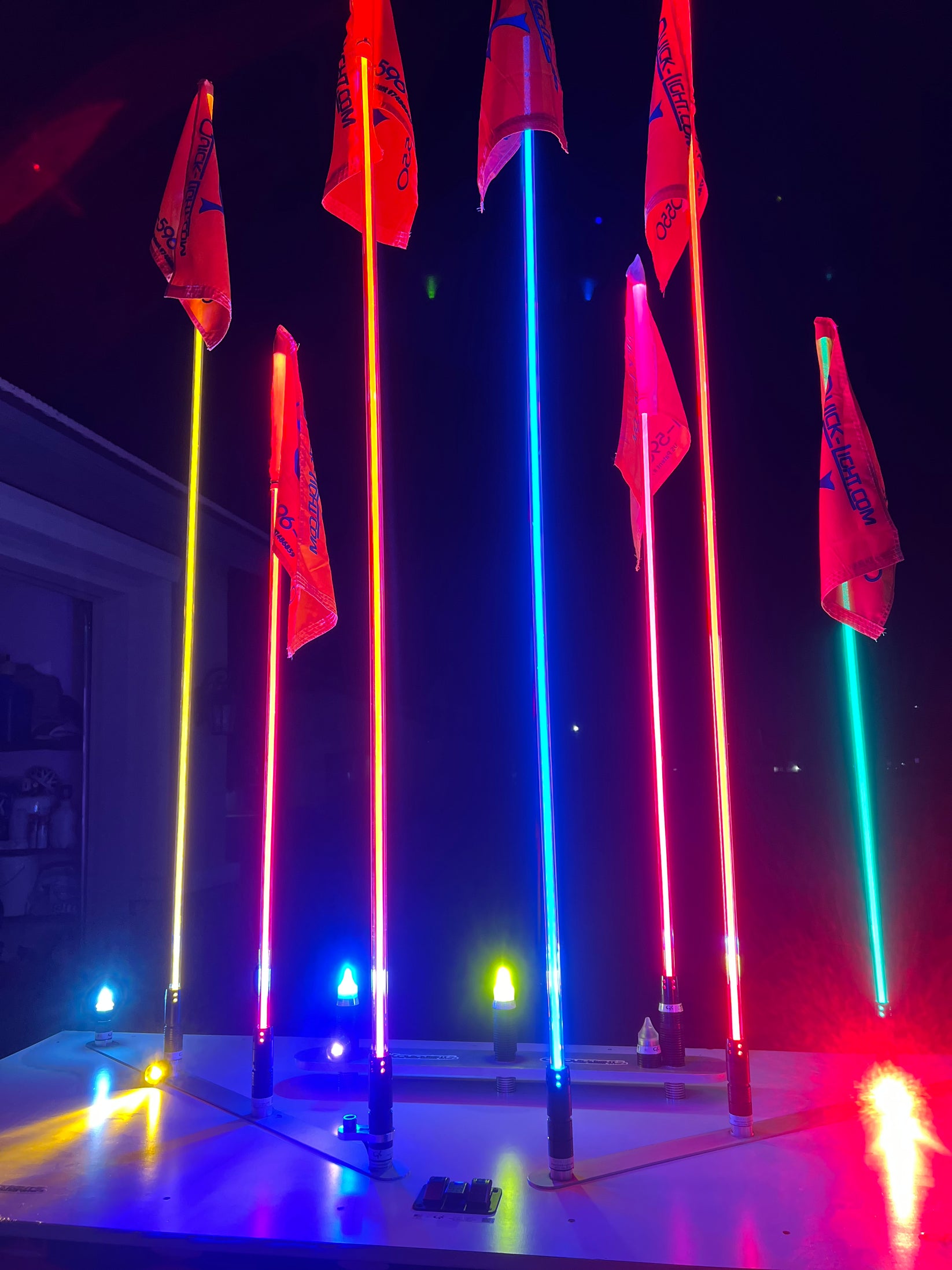 6 FT Quick Release LED Fiber optic Lighted whips – Quicklight